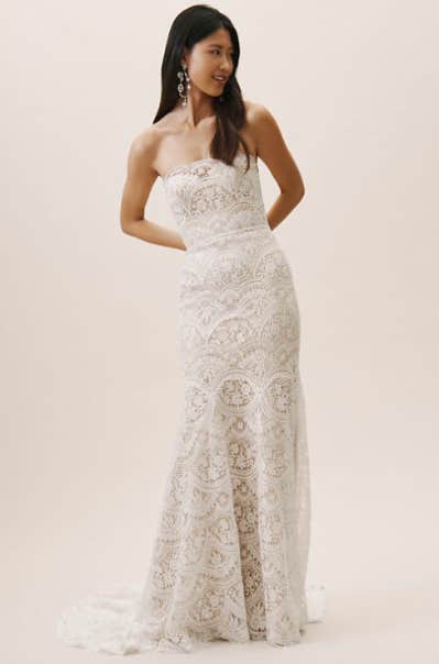 30 Best Lace Wedding Dresses Of All Time Yourtango